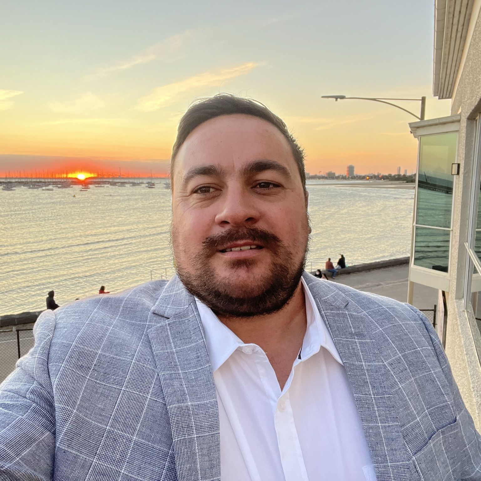 Support Shane Roebeck this Dry July and make a donation.