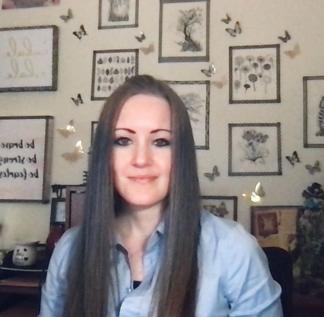 Kelly Maher LCSW is a therapist serving FL.