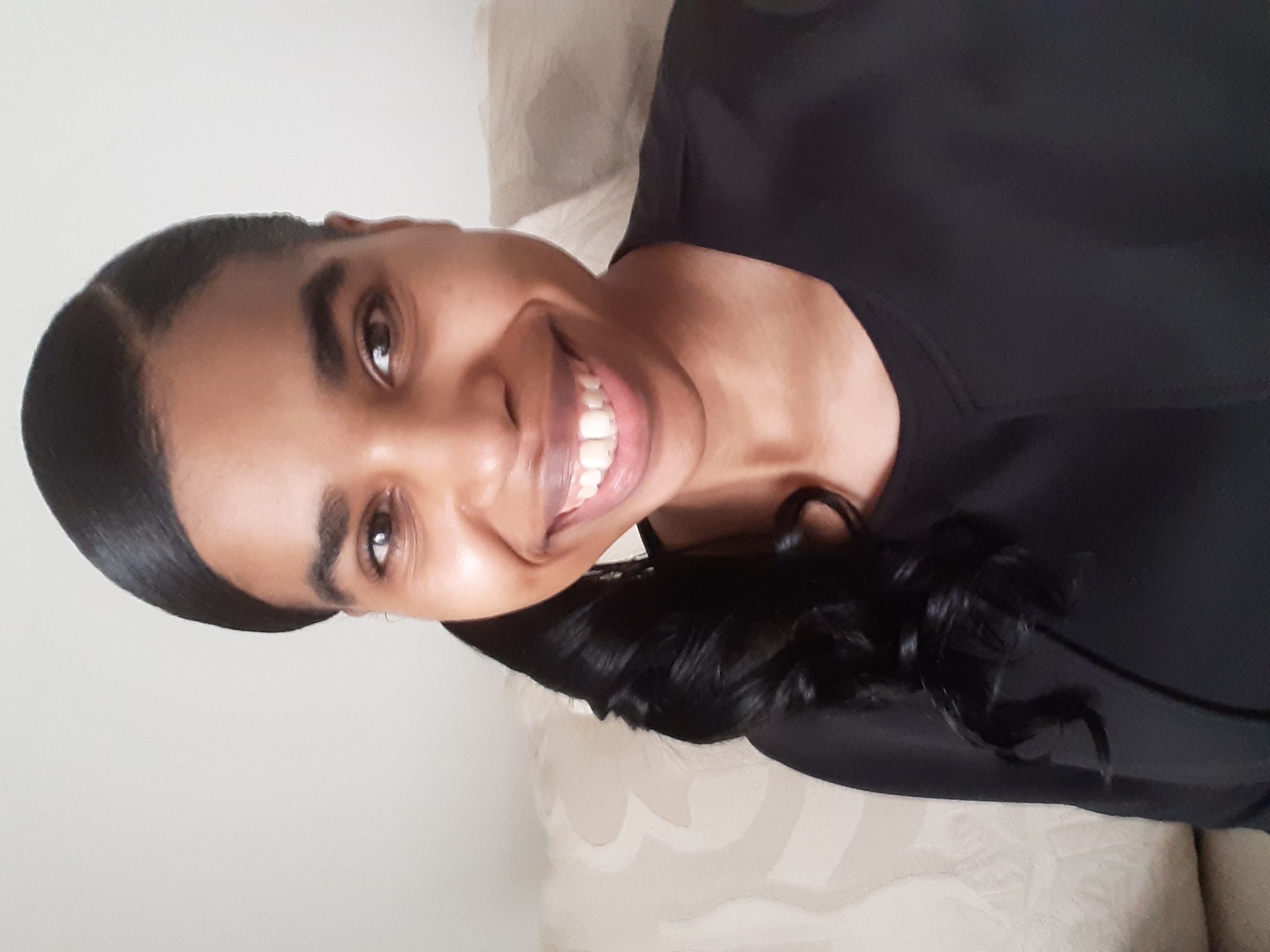 LaShara Shaw LCPC is a therapist serving IL.
