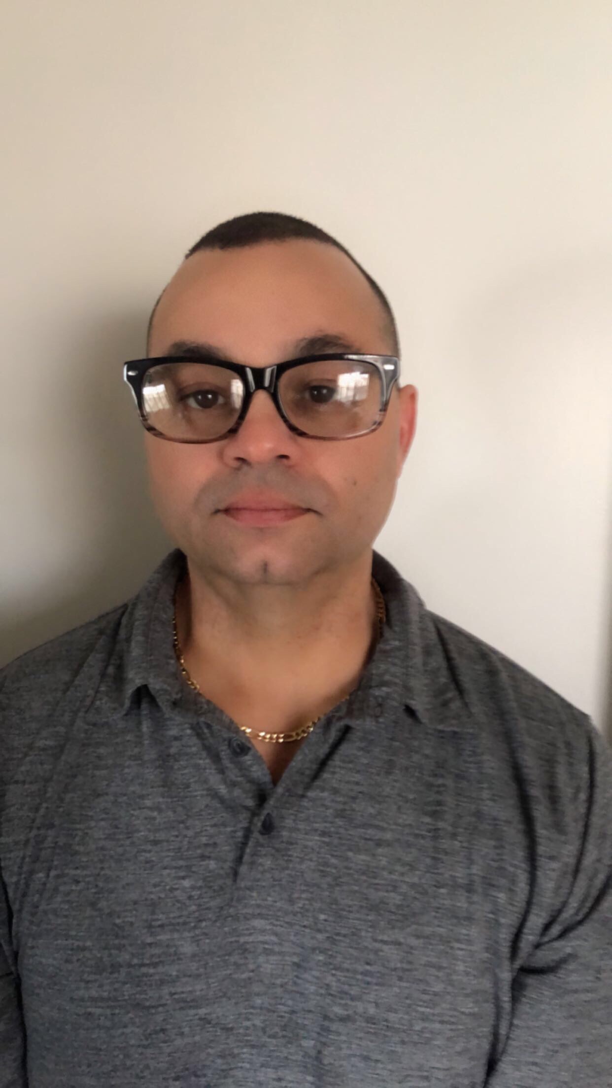 Eric Lopez LMHC is a therapist serving FL.