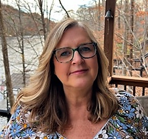 Lisa Brown LCSW is a therapist serving FL.