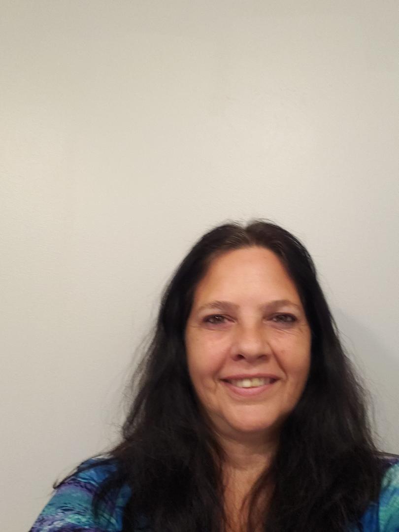 Laura Anderson LMHC is a therapist serving FL.