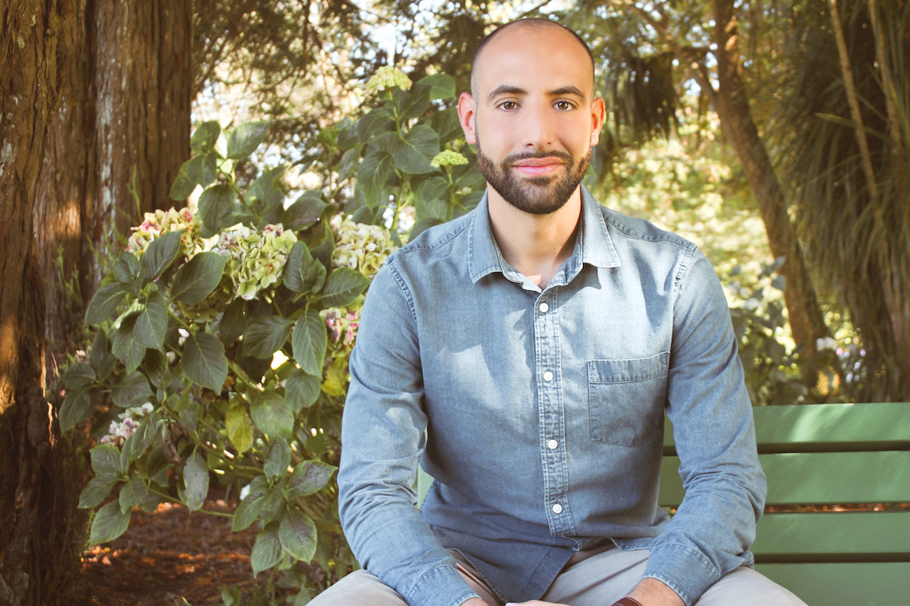 Maxwell Custer, Associate Marriage and Family Therapist offers therapy under clinical ...