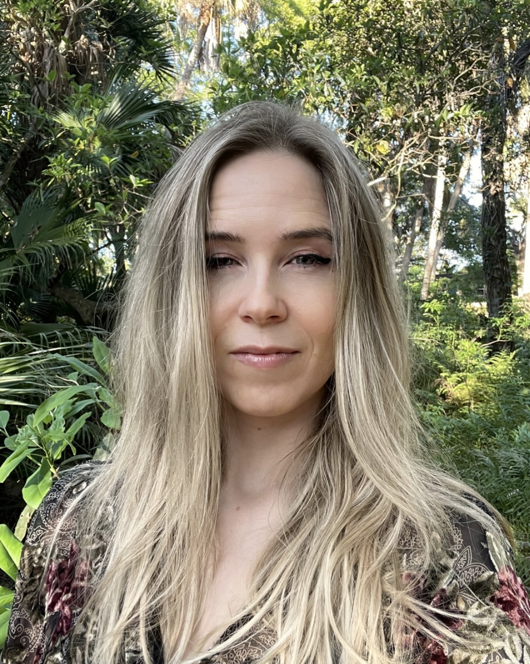 Dr. Angela Blesener LMHC is a therapist serving FL.