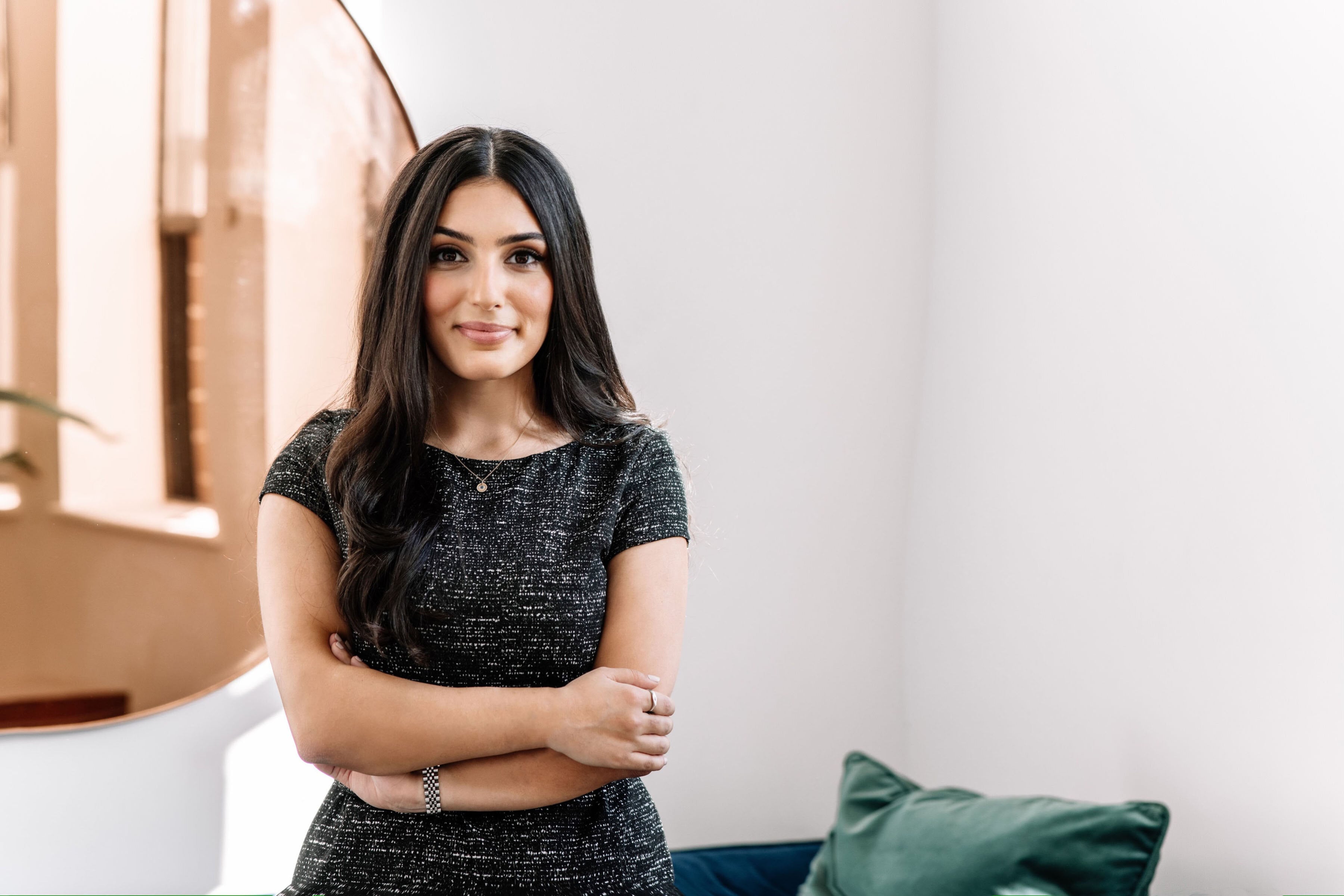 Prof. Mariam Ayvazyan LMHC is a therapist serving NY.