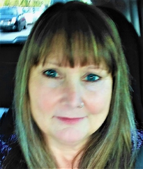 Tamra Snook LCSW LCSW is a therapist serving FL and TN.