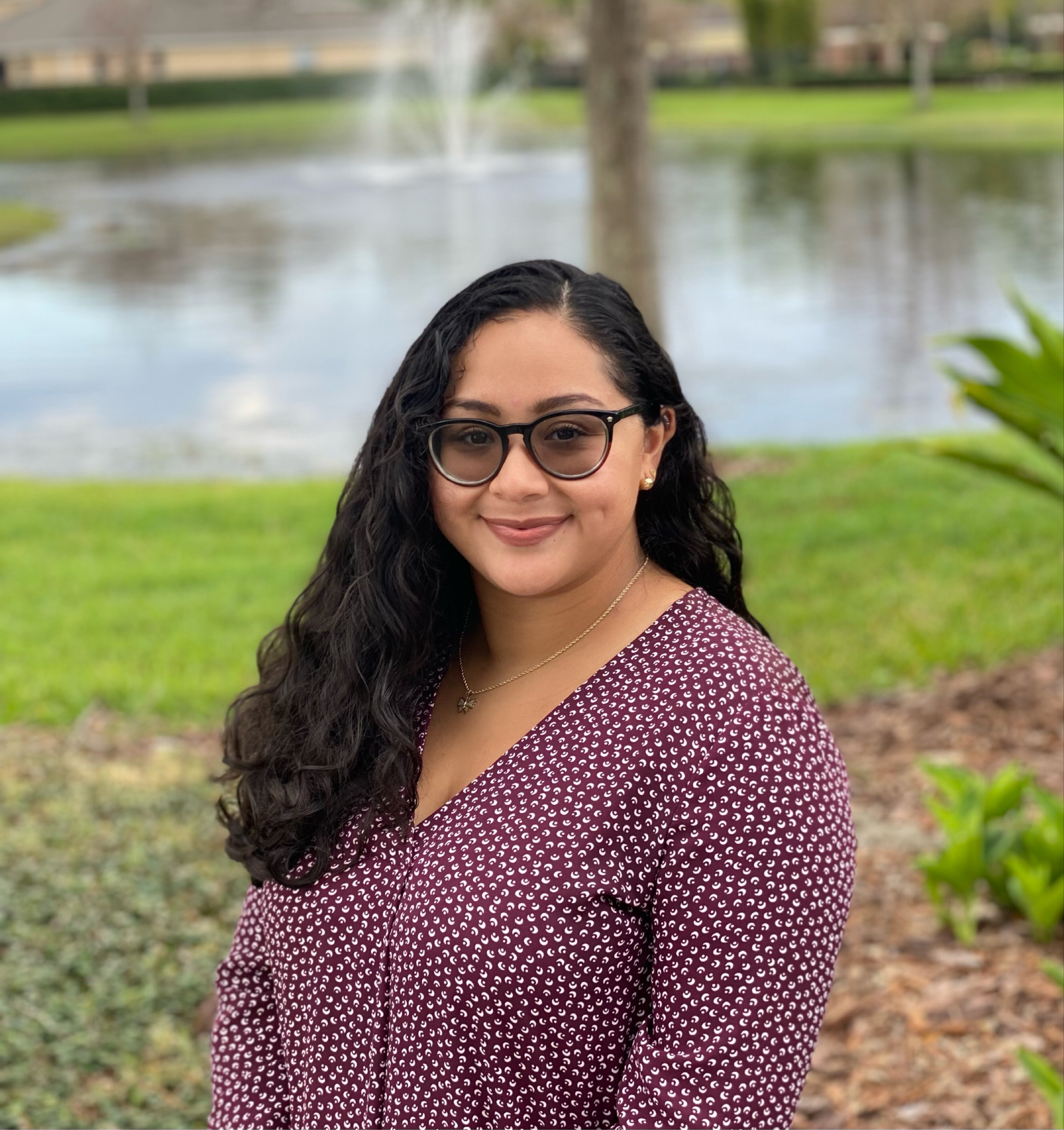 Rachel Perez LMHC is a therapist serving FL.