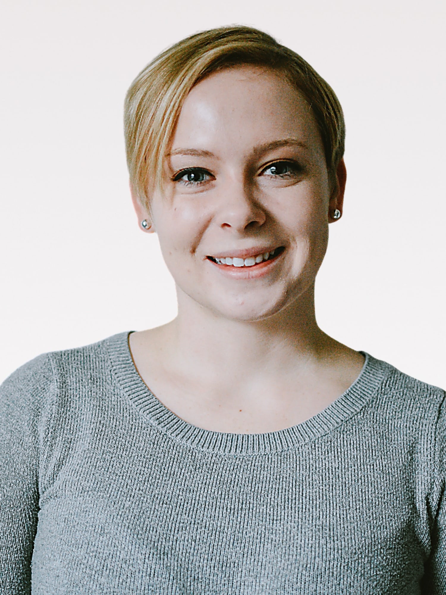 Shelby Cook LISW-S is a therapist serving OH and FL.