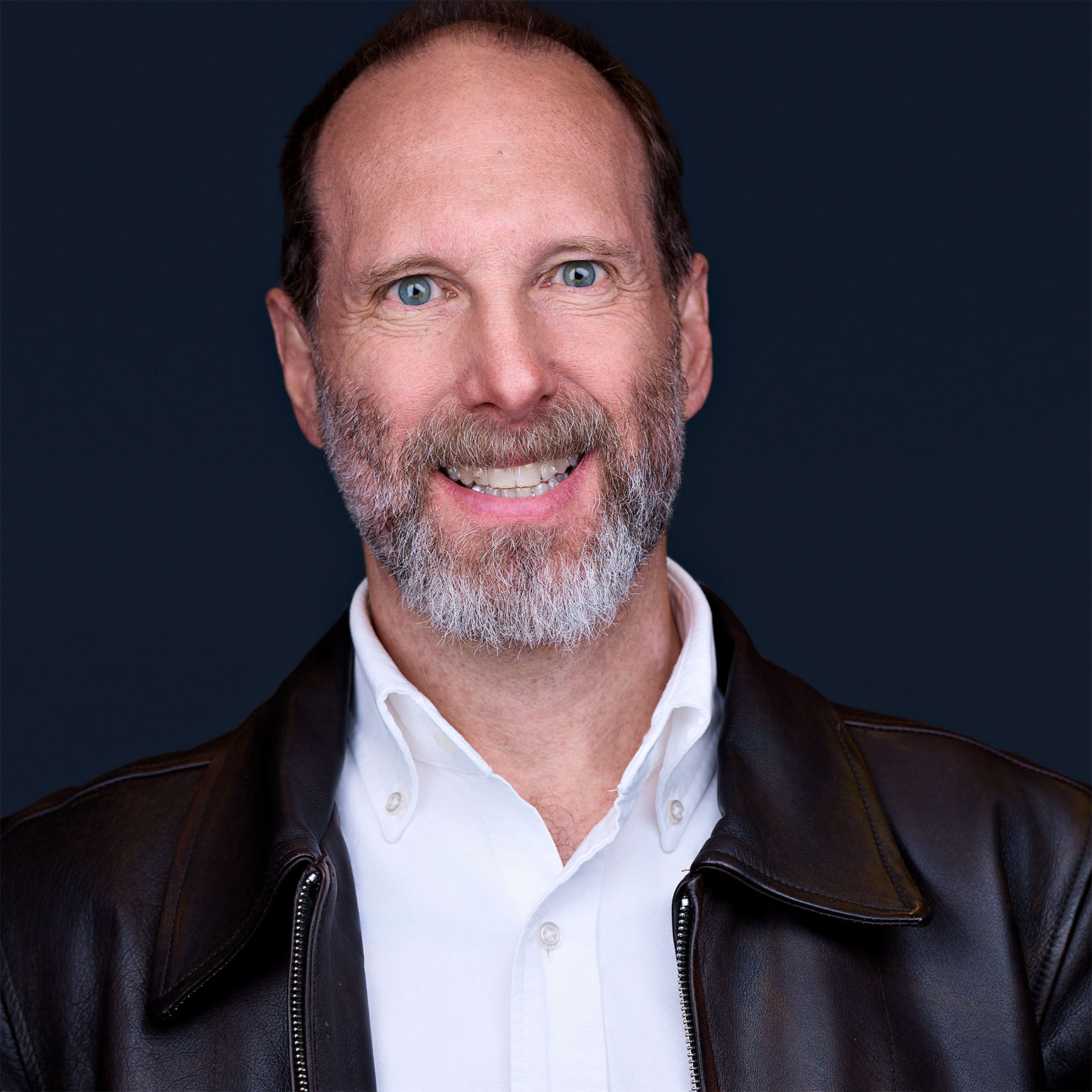 Paul Deger LPCC is a therapist serving CA and CO.