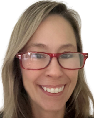 Emily Roxberry LCSW is a therapist serving FL, MA, ME, PA and WV.