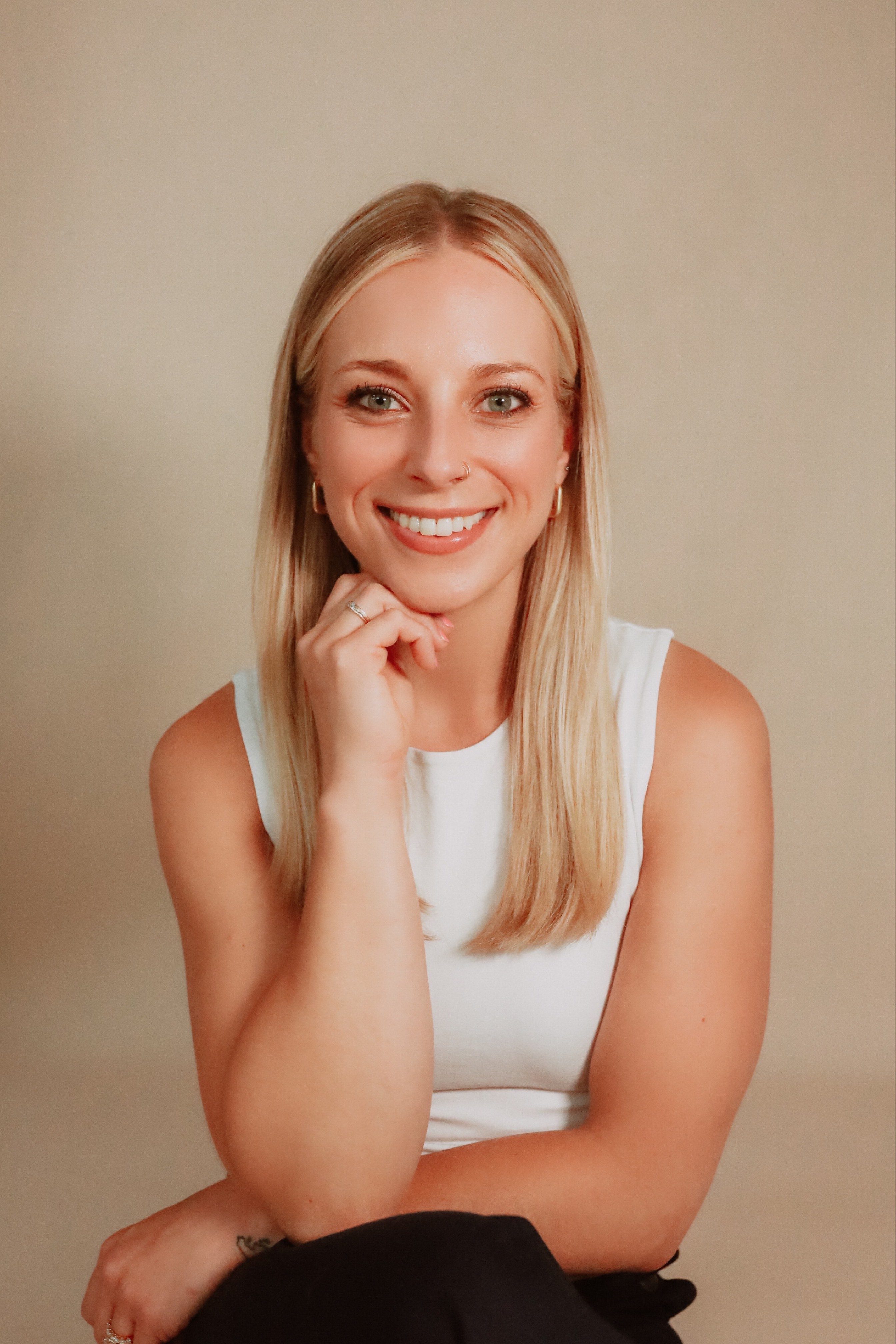 Bailey Pilant LMHC is a therapist serving NY.