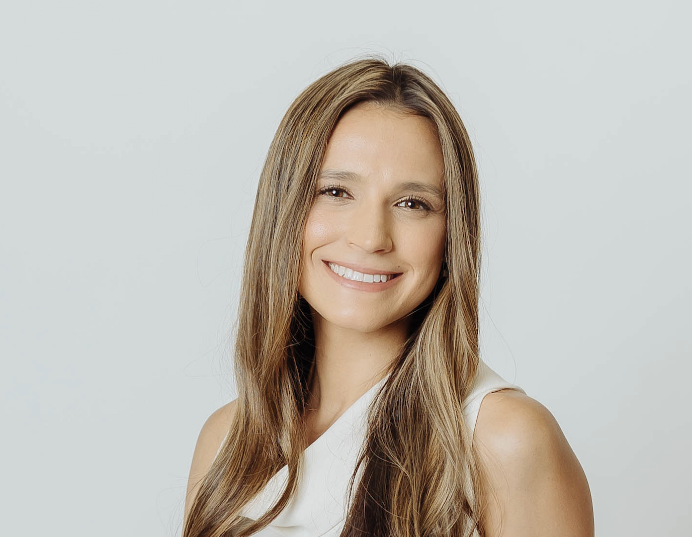 Arianna Torres, Associate Clinical Social Worker offers therapy under ...