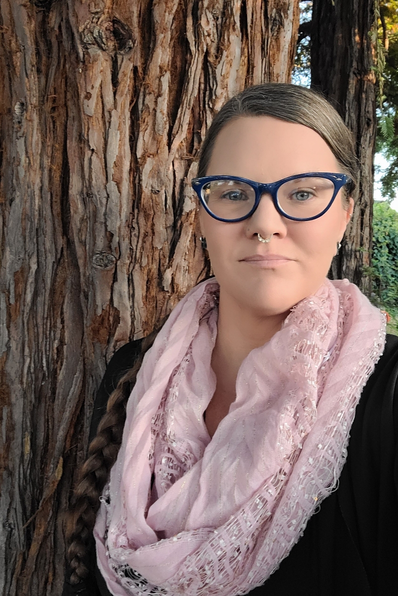 Danielle Wood, Associate Clinical Social Worker offers therapy under ...
