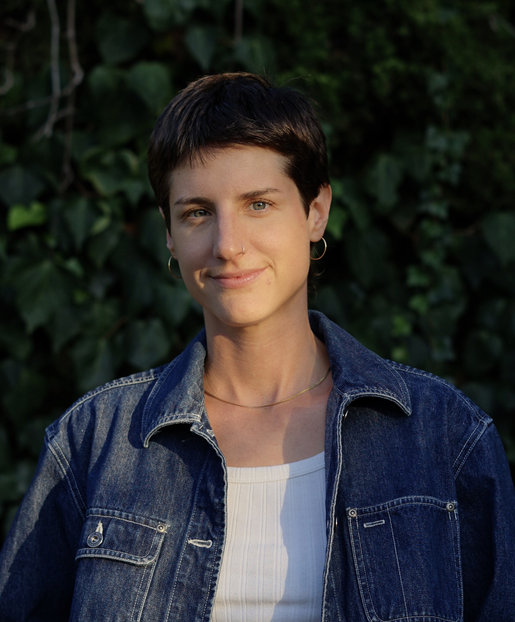 Laura Newberry, Associate Clinical Social Worker offers therapy under ...