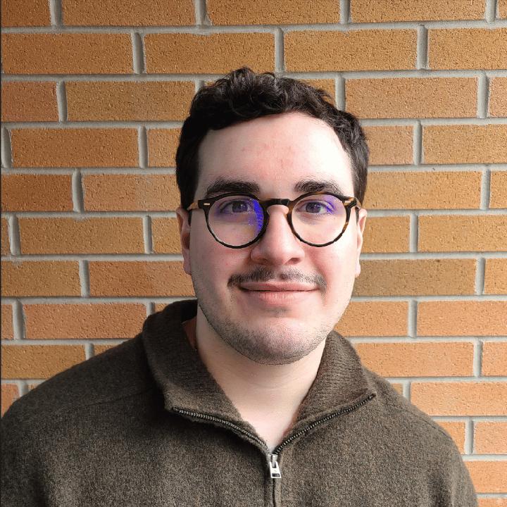 Alexander Viglis LRC is a therapist serving VA.