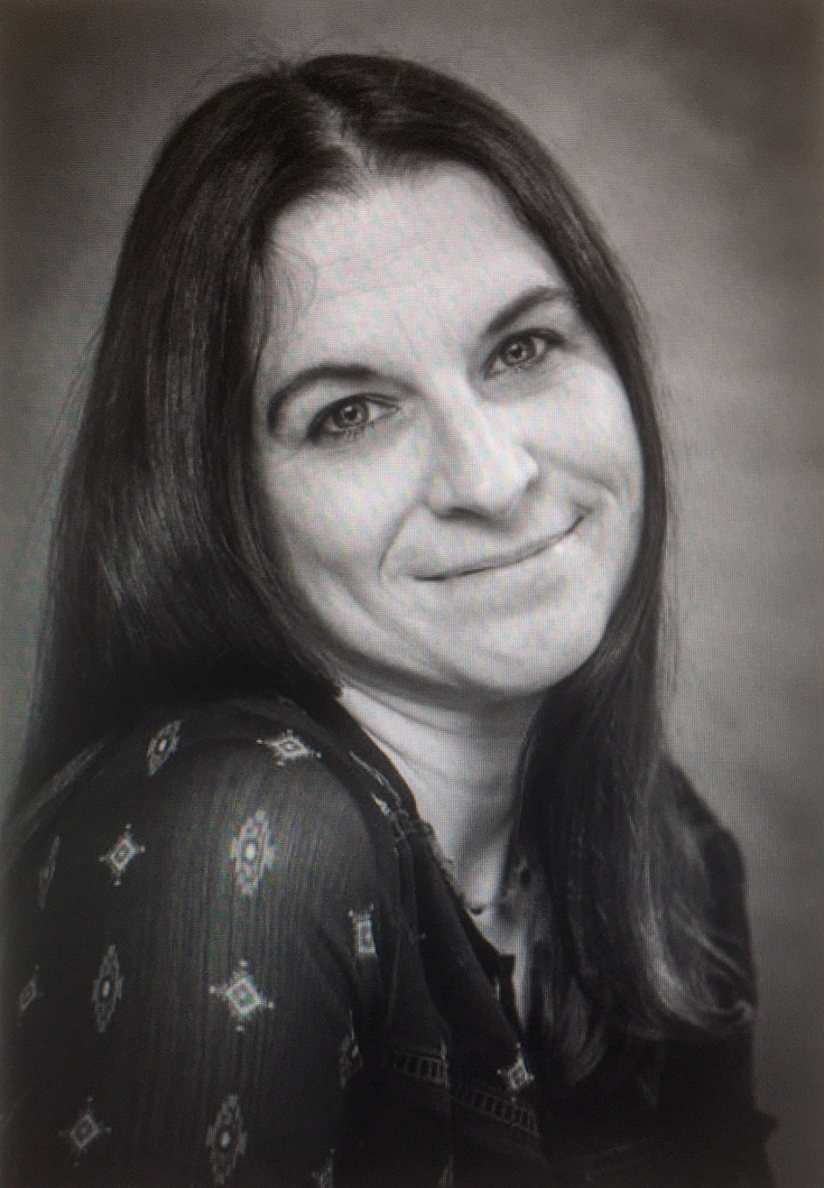 Ms. Bonnie Leggo LCSW is a therapist serving WI, AZ and CO.