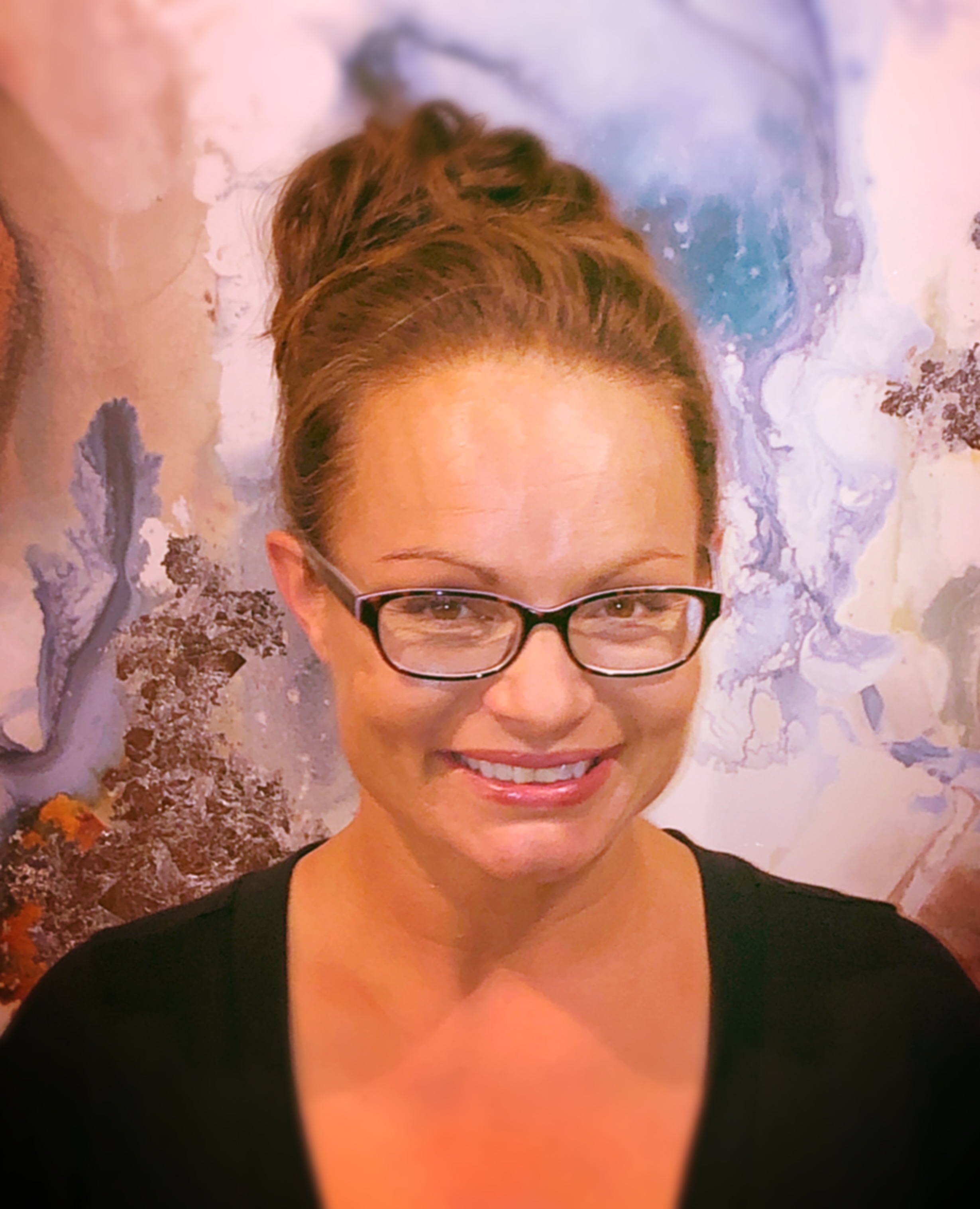 Lorie Palmer LPC is a therapist serving CO.