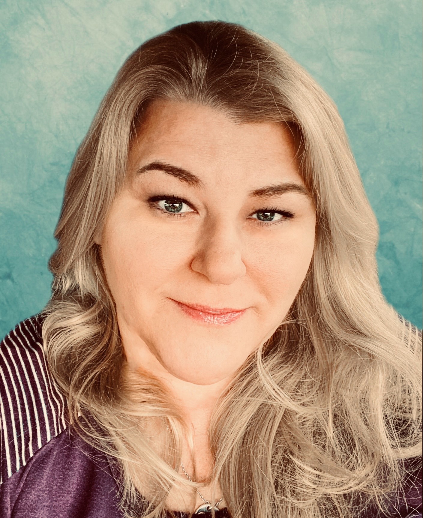 Ms. Amy Drake LCSW is a therapist serving TX.