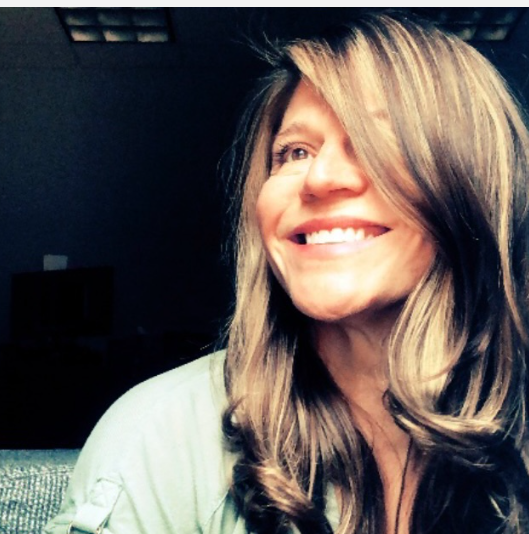 Michelle Walraven LCSW is a therapist serving AK, FL, GA, HI, NV and TN.