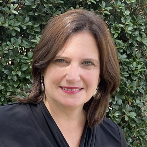 Julie Christman LPC is a therapist serving LA.