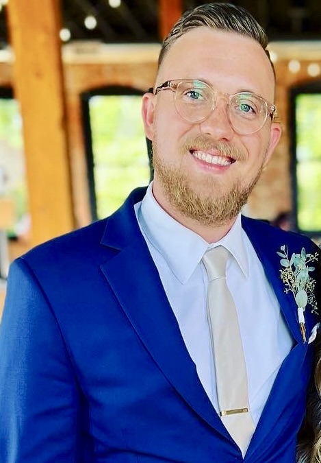 Kyle Freiburger LCPC is a therapist serving IL.