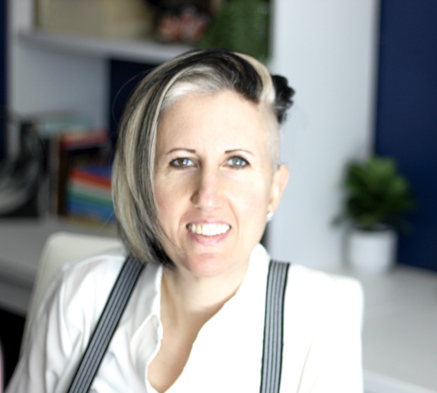 Cassaundra Collins LCSW is a therapist serving ID.