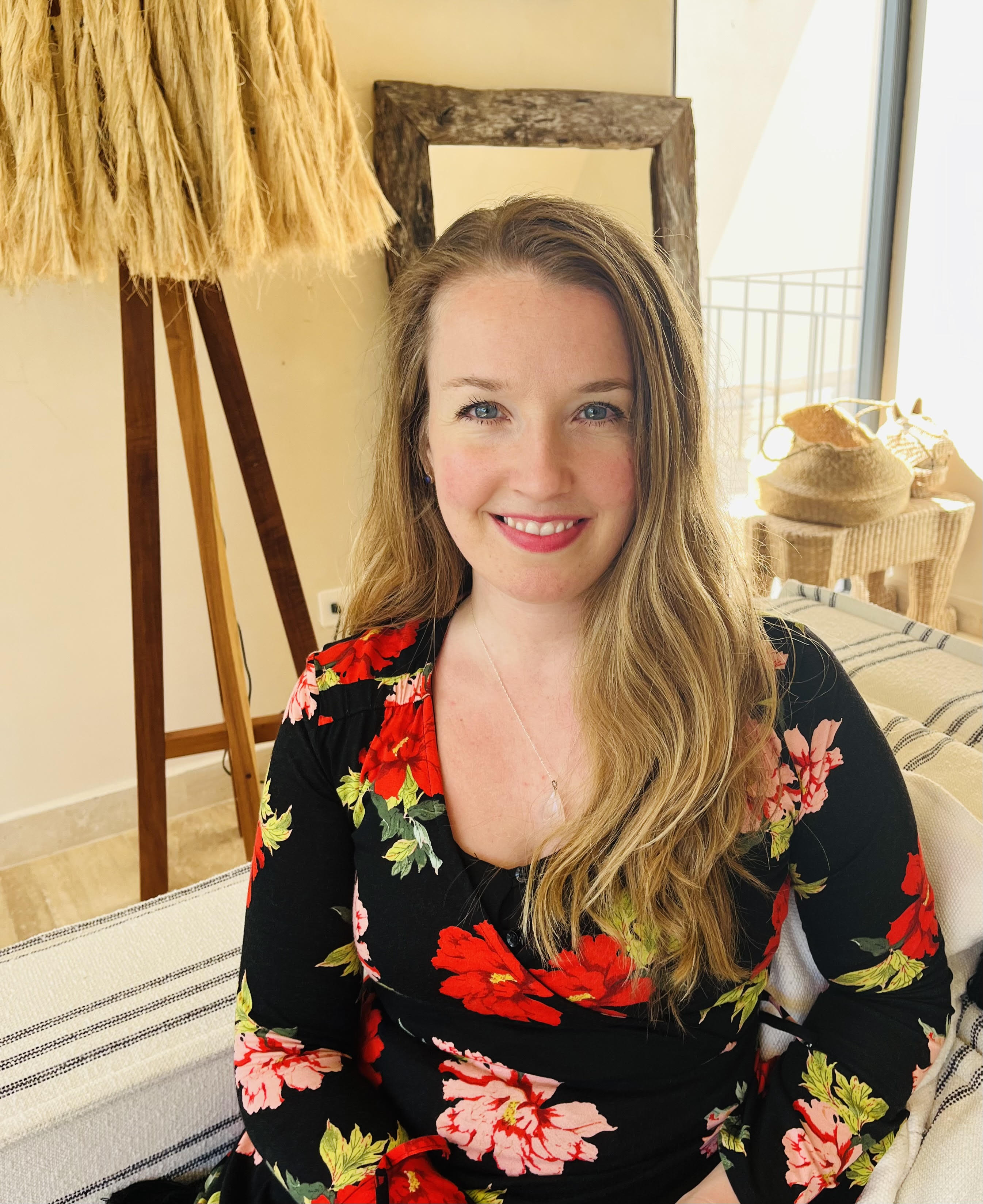 Jessica Thompson LCSW is a therapist serving CA and NY.