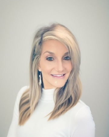 Miss. Ali Mays LPC is a therapist serving SC.