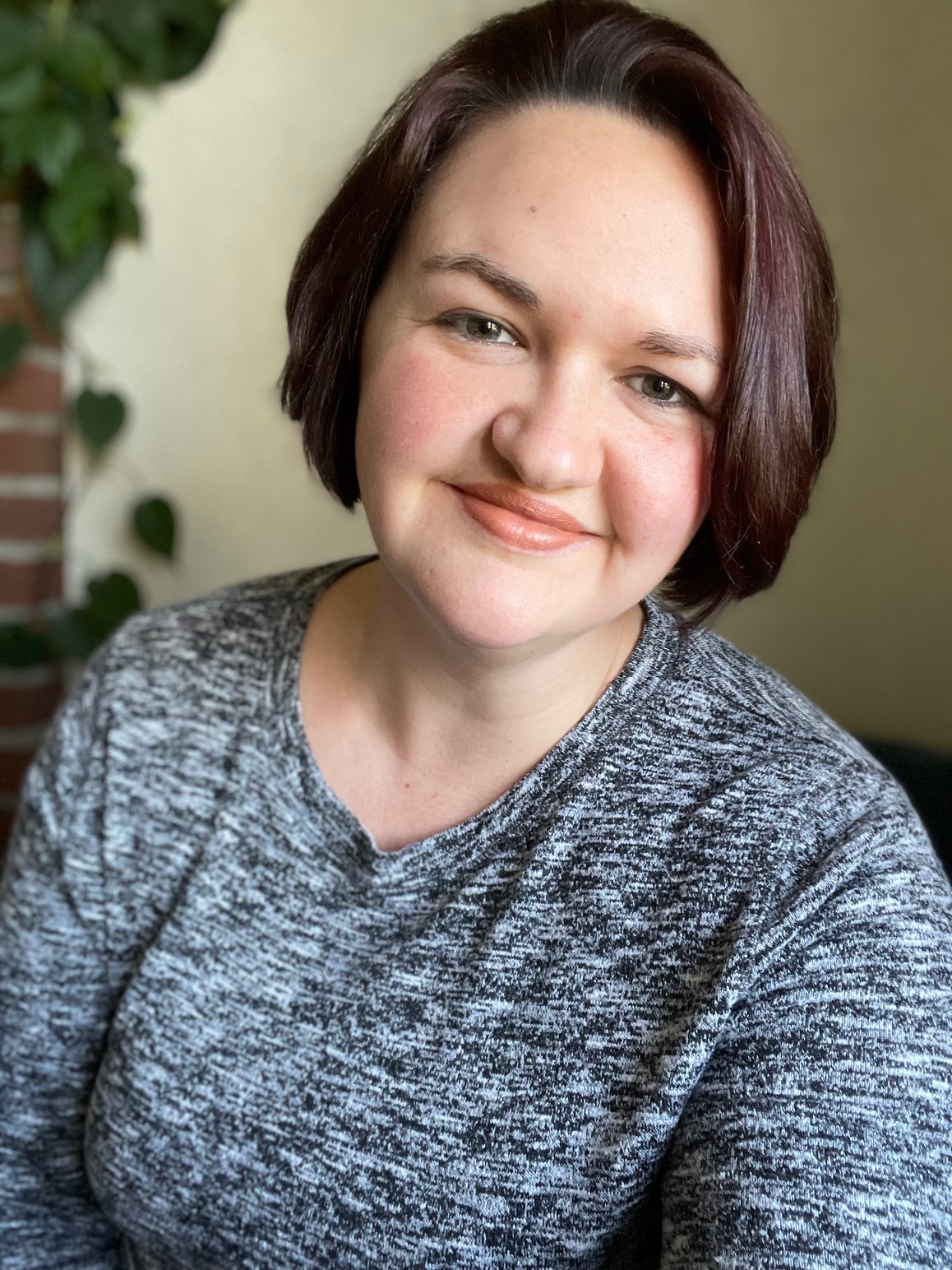 Mrs. Nicole Nelson LICSW is a therapist serving MA and RI.