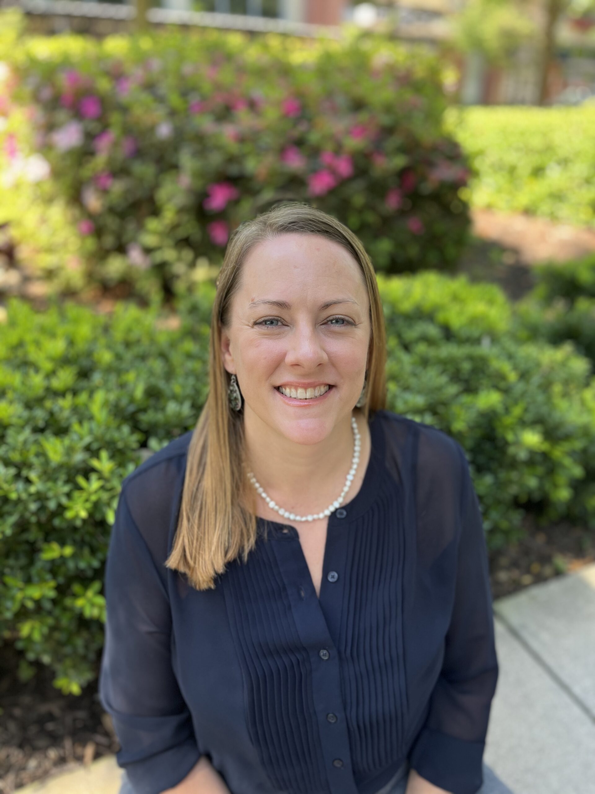 Mrs. Erin Austin LCSW is a therapist serving VA, MD, DC, CO and NY.