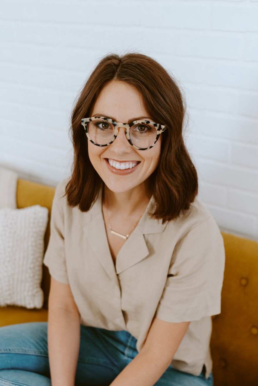 Emily Taylor-Ginger LCSW is a therapist serving TX, IN and MI.