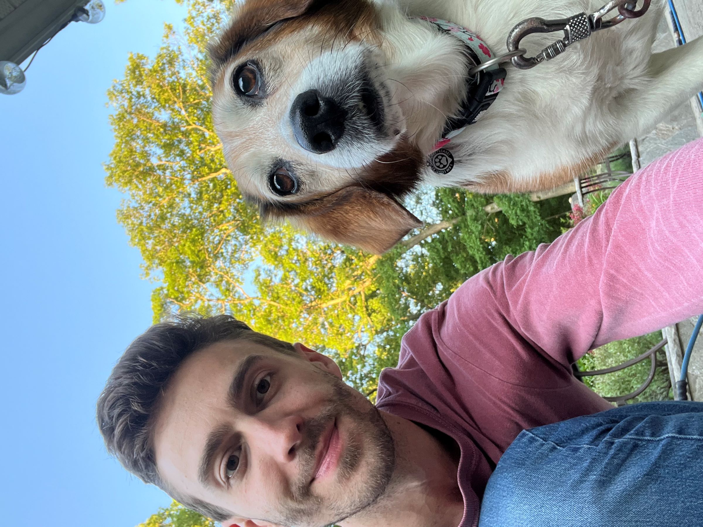 Shane Oakes LMFT is a therapist serving CT.