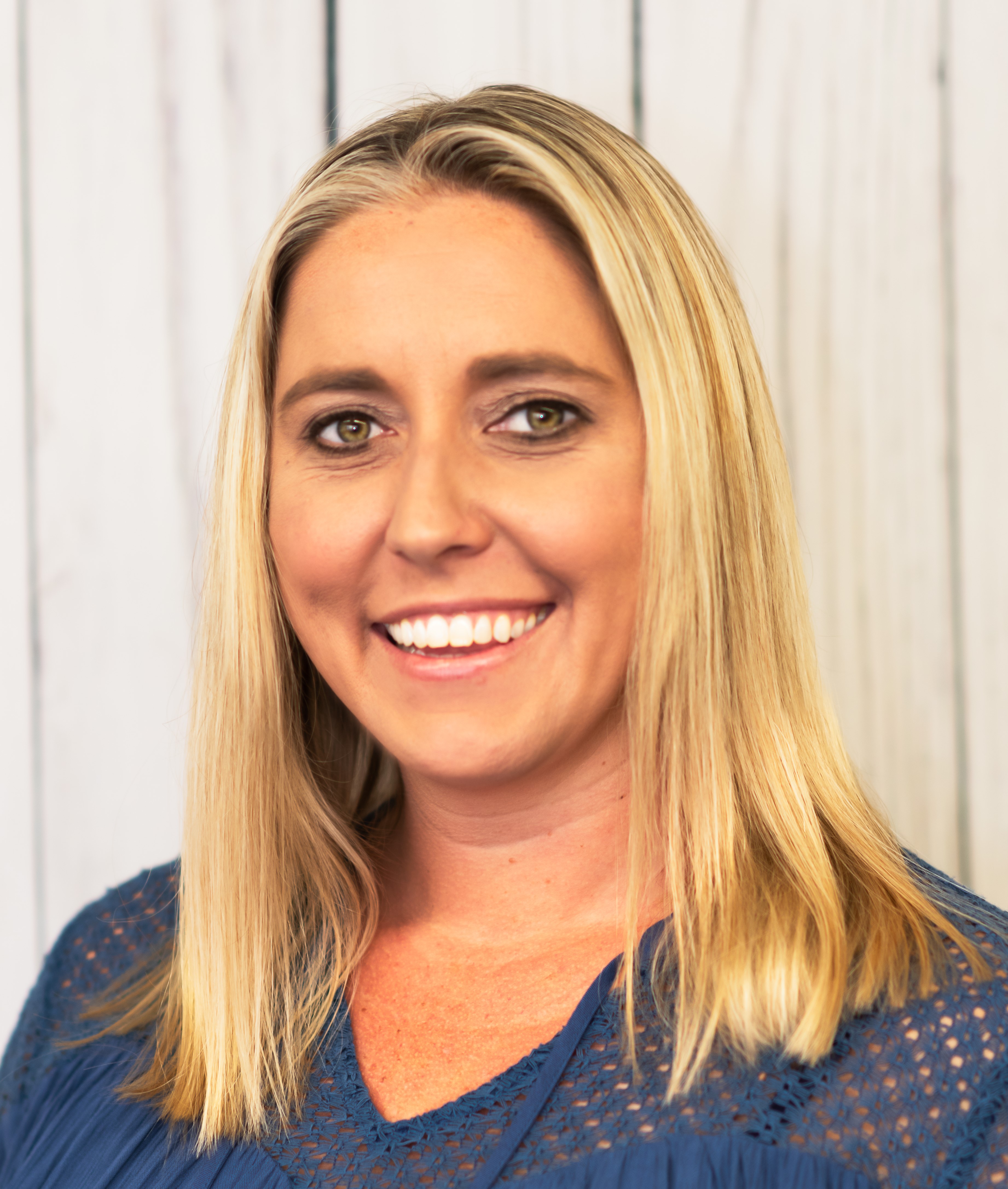 Tara Moser LCSW is a therapist serving FL.