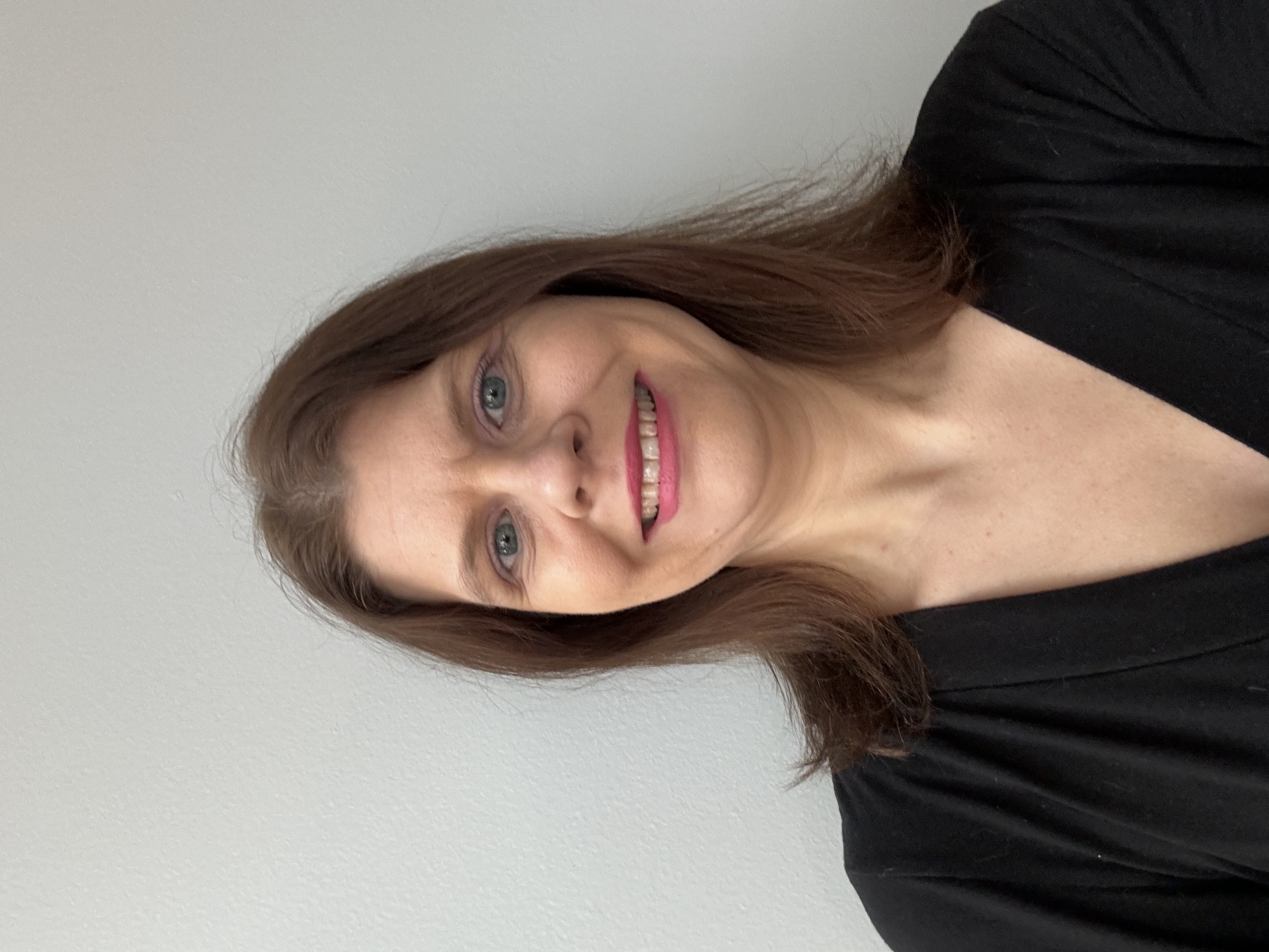 Marie Steffens LCSW-S is a therapist serving TX and MD.