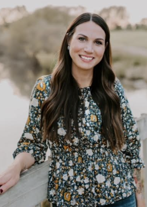 Beth Canfield LPC is a therapist serving WI.