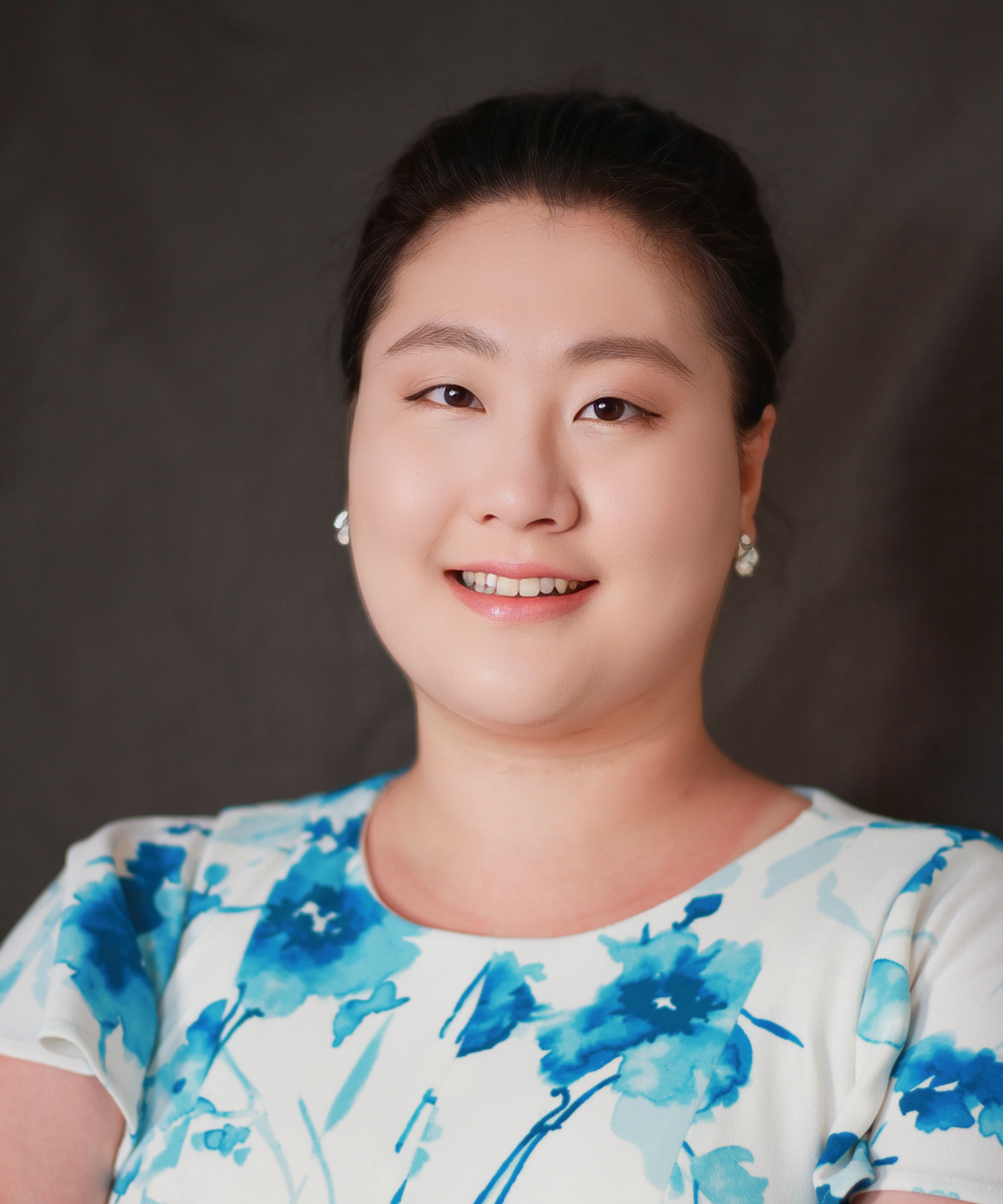 Yuhyeon Urias LMFT is a therapist serving CA.