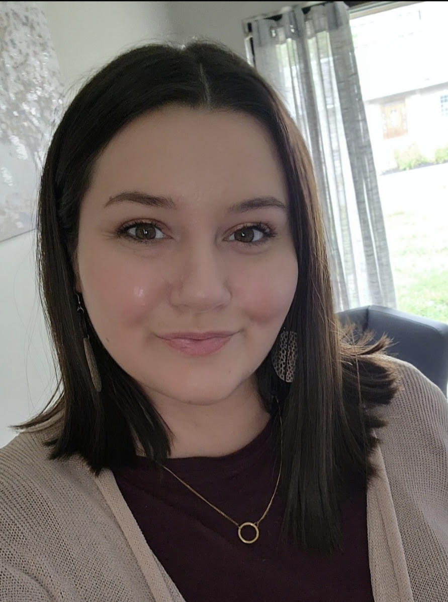 Amy Collins, Licensed Social Worker offers therapy under clinical supervision in OH.