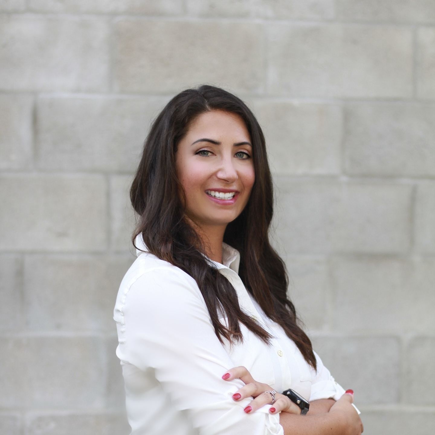 Sara Arter LCSW is a therapist serving FL.