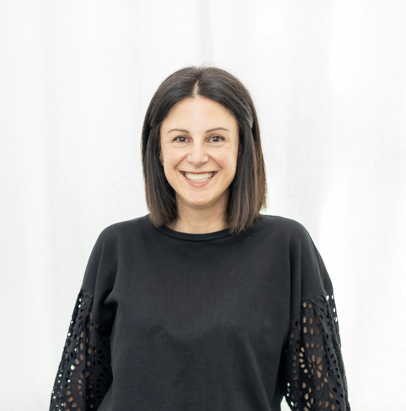 Julie Hingsbergen LMFT is a therapist serving CA.