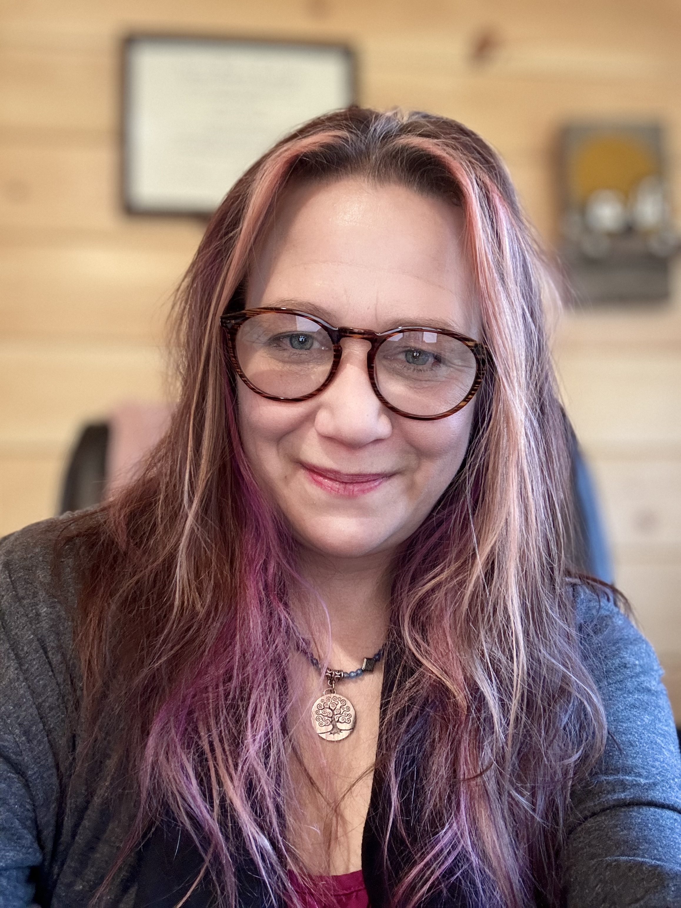 Mrs. Paula Chaput LICSW is a therapist serving MA and CT.