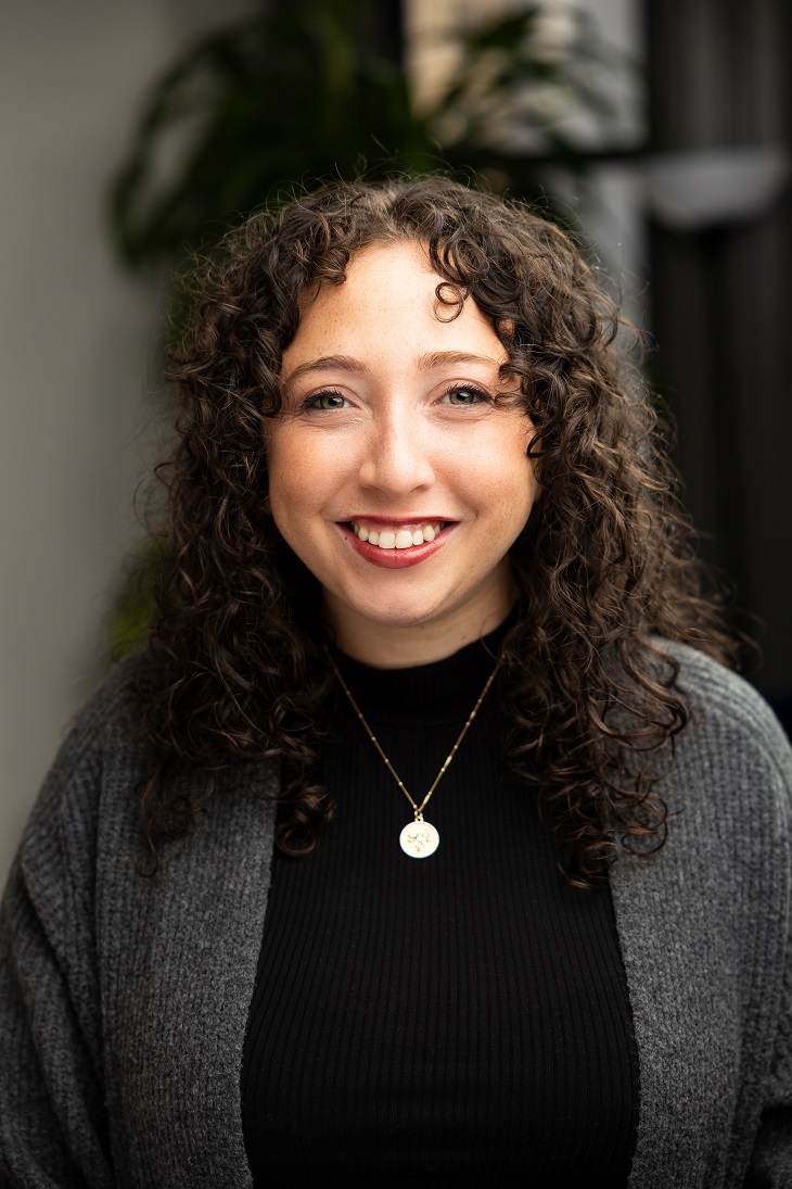 Alexandra Kadish LMHC is a therapist serving NY and NJ.