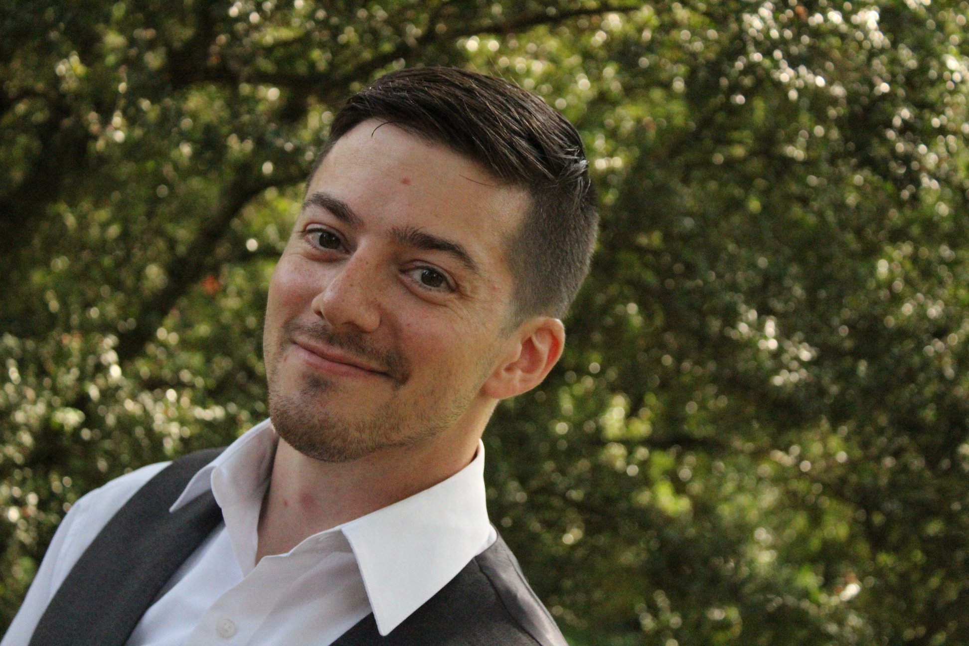 Mr. Zachary Grill LMHC is a therapist serving NY.
