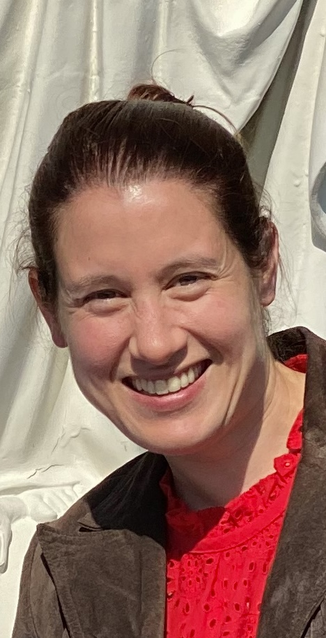 Lisa Nelson LPC is a therapist serving CT.