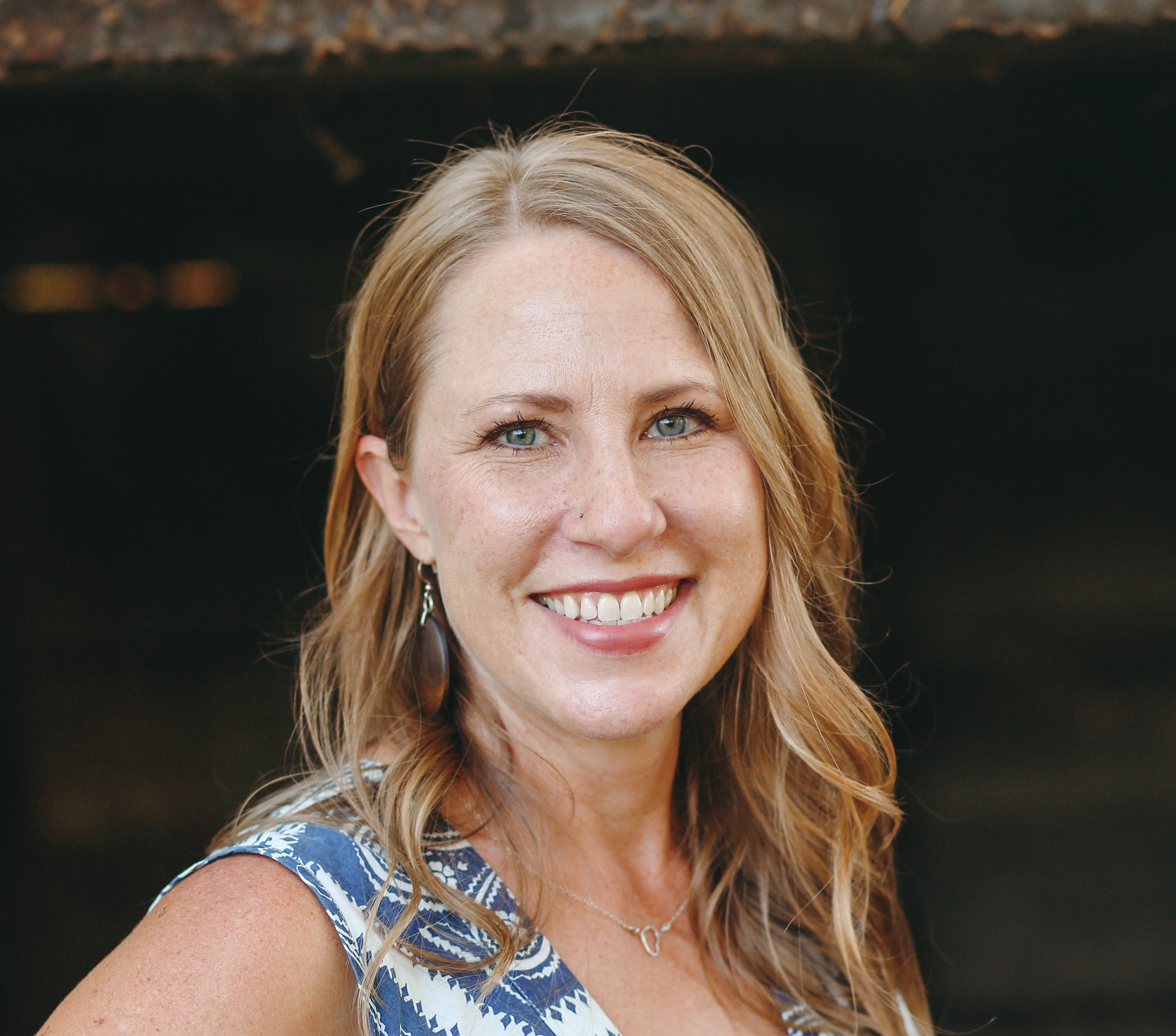 Dr. Kristi Lee LMHC is a therapist serving WA.