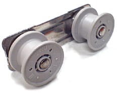 Ensemble 2 roulettes + support pour Lave-vaisselle Bosch - Livraison rapide