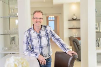 Tom Bakker Design - Everett