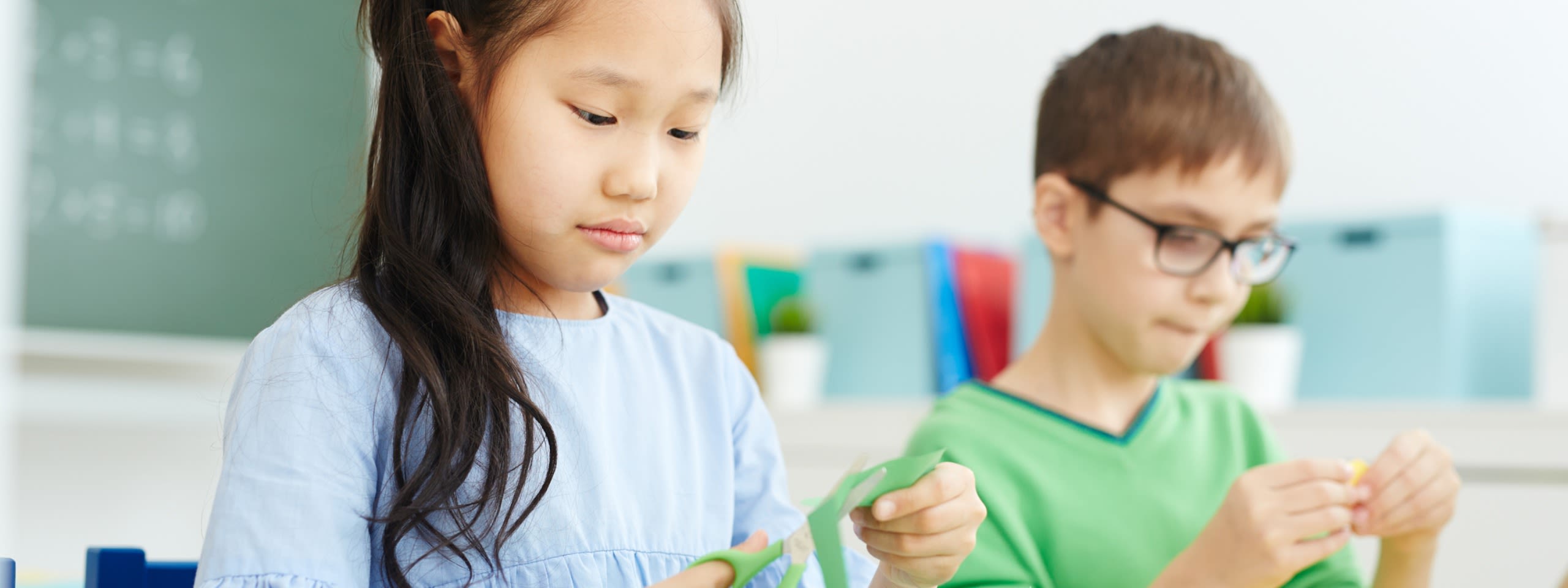 Newspaper weaving, 8-11 yrs | City of Sydney - What’s On