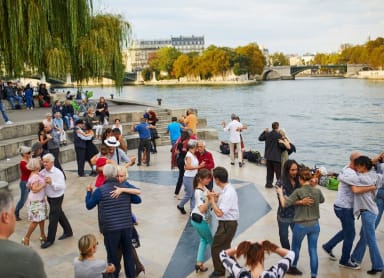 Best Things To Do In Paris At Night | City Unscripted