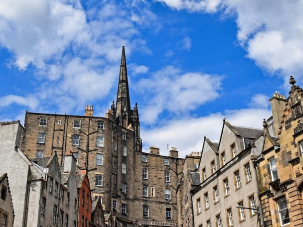 Where To Stay In Edinburgh - Best Neighborhoods Guide