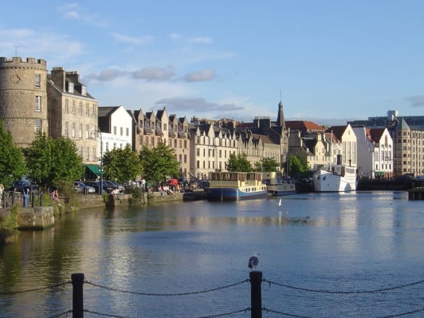 Where To Stay In Edinburgh - Best Neighborhoods Guide